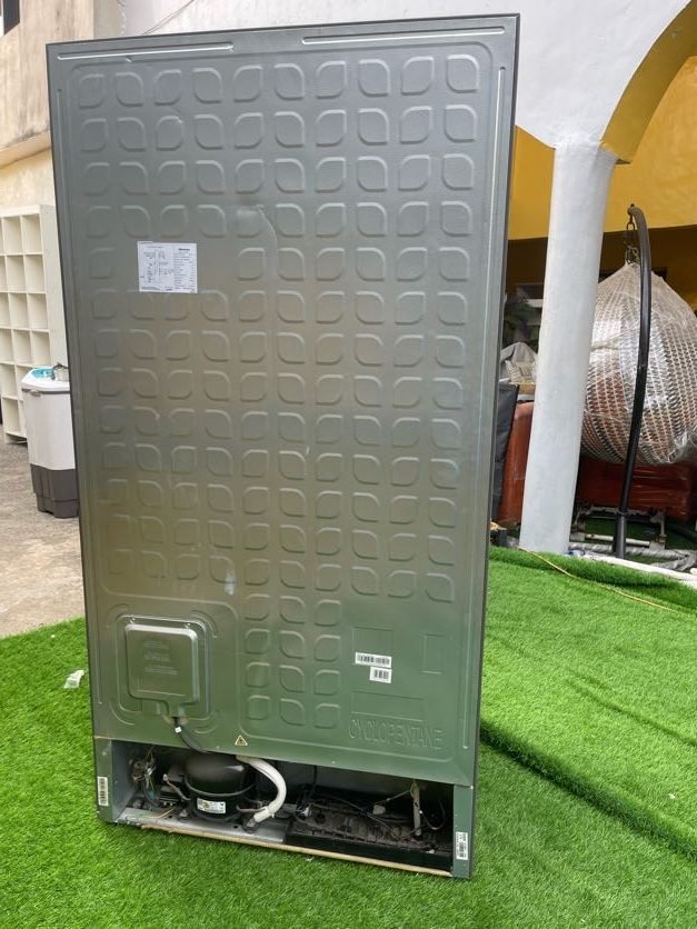 Hisense 67WS 516L Side by Side Refrigerator - Declutter Dot NG