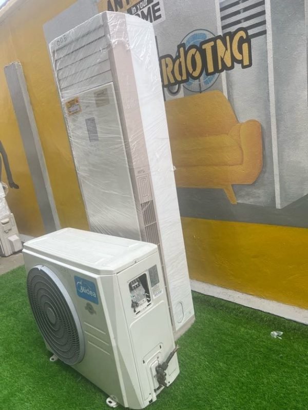 3HP Midea Floor Standing Air Conditioner (MFPA-26CRNI) - Declutter Dot NG